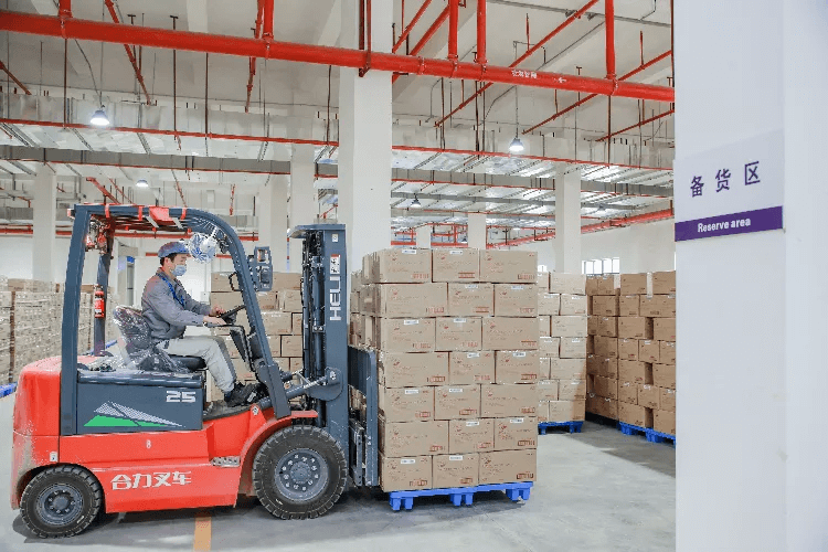 How to Become Aluminum Foil Food Packaging Distributors in 2025