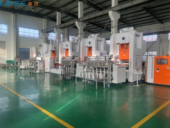 Multiple Cavities Automatic Aluminium Food Container Making Machine